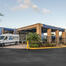 Rodeway Inn & Suites Fort Lauderdale Airport & Cruise Port on 2440 West ...