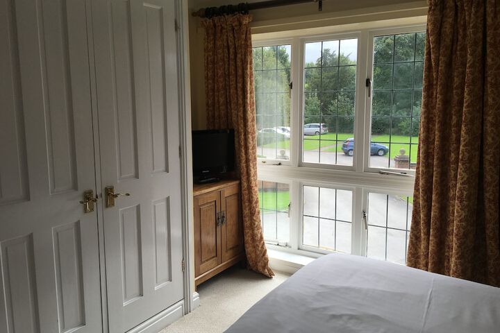 Risley Hall Hotel Derby | Bookonline.com