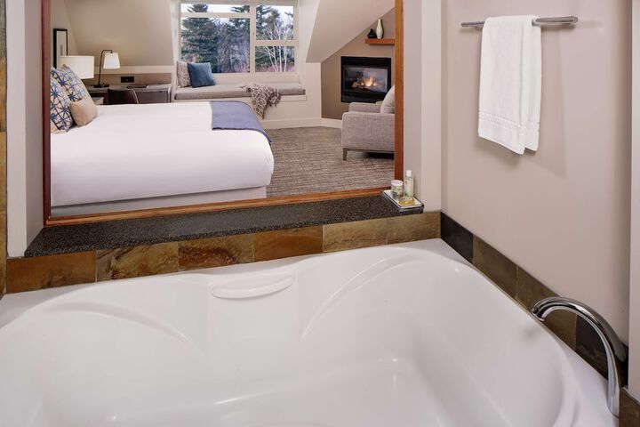 Chrysalis Inn & Spa Bellingham Curio Collection by Hilton Bellingham ...
