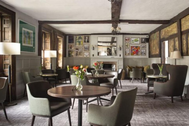 Bush Hotel Farnham Farnham | Bookonline.com