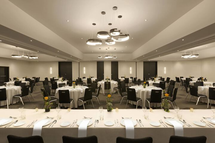 Hotel PUR Quebec a Tribute Portfolio Hotel Québec City | Bookonline.com