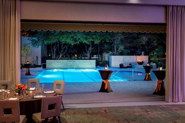 Dallas/Addison Marriott Quorum by the Galleria Dallas | Bookonline.com