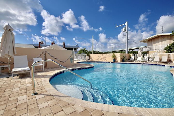 Gilberts Resort Key Largo | Bookonline.com