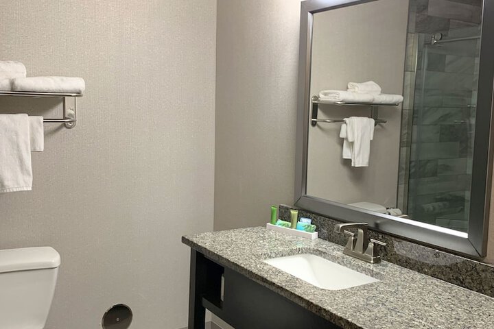Buffalo Run Casino & Resort Miami | Bookonline.com