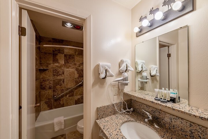 49er Inn & Suites Jackson | Bookonline.com