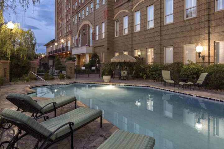 Carnegie Hotel & Spa Johnson City | Bookonline.com