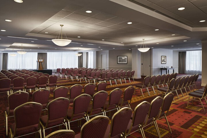 Sheraton Inner Harbor Hotel Baltimore | Bookonline.com