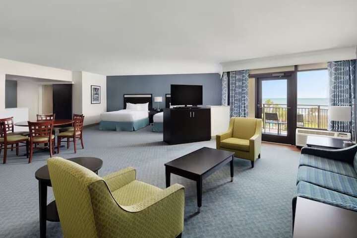 DoubleTree Resort by Hilton Myrtle Beach Oceanfront Myrtle Beach ...