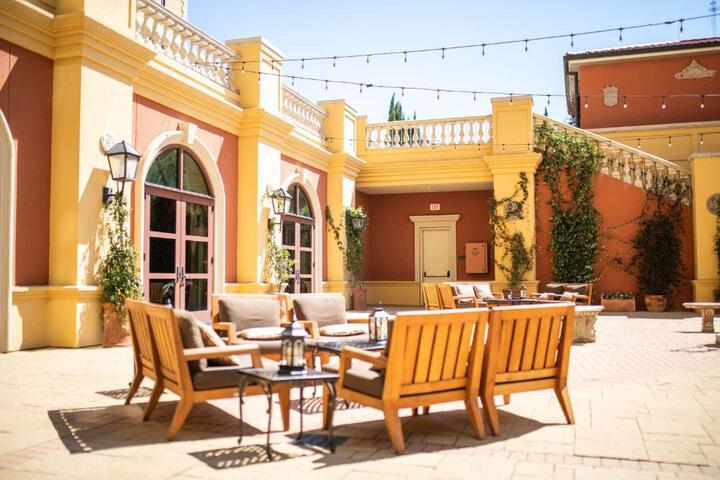 Hotel Viata Austin | Bookonline.com