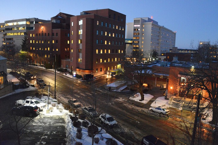 The Madison Inn by Riversage Spokane | Bookonline.com