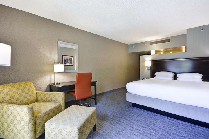 DoubleTree by Hilton Phoenix North Phoenix | Bookonline.com