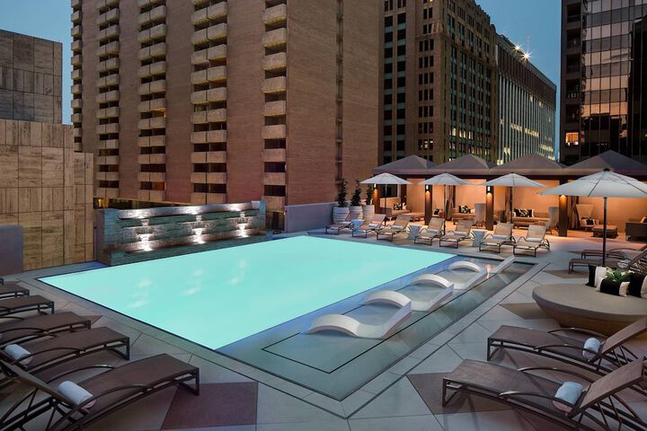 The Adolphus Autograph Collection Dallas | Bookonline.com