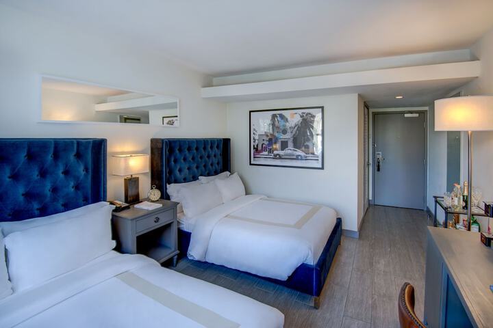 Clinton Hotel South Beach Miami Beach | Bookonline.com