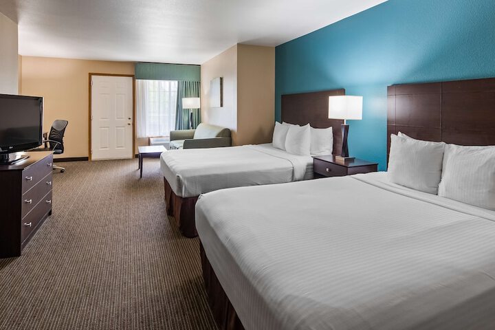 Best Western Galena Inn & Suites Galena | Bookonline.com