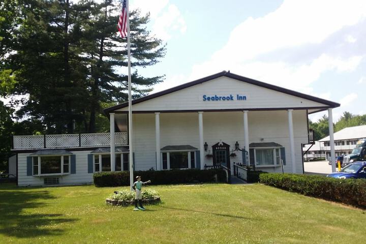 Seabrook Inn Seabrook | Bookonline.com