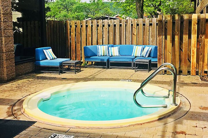 Radisson Hotel Corning Corning | Bookonline.com