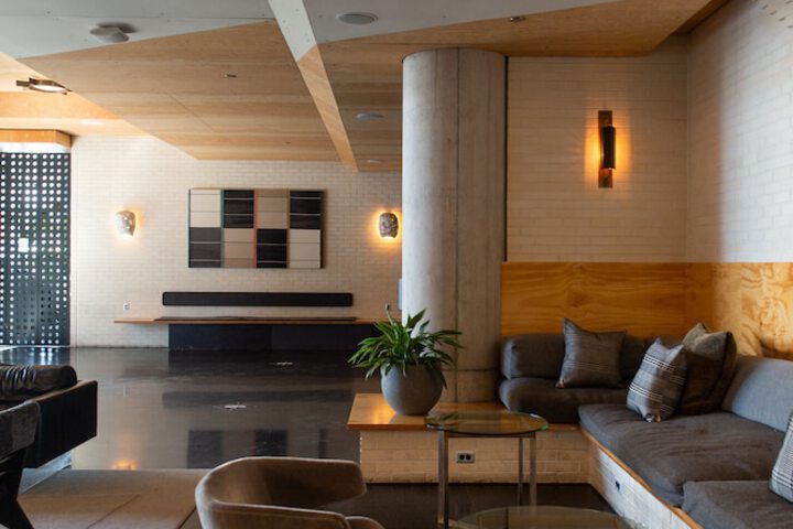 The Emily Hotel Chicago | Bookonline.com