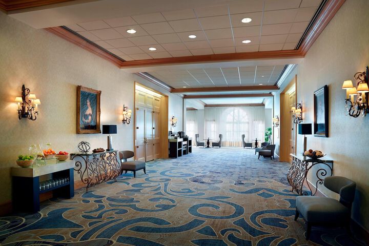 Westfields Marriott Washington Dulles Chantilly | Bookonline.com