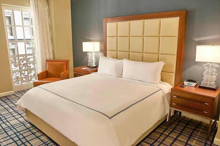 The Adolphus Autograph Collection Dallas | Bookonline.com