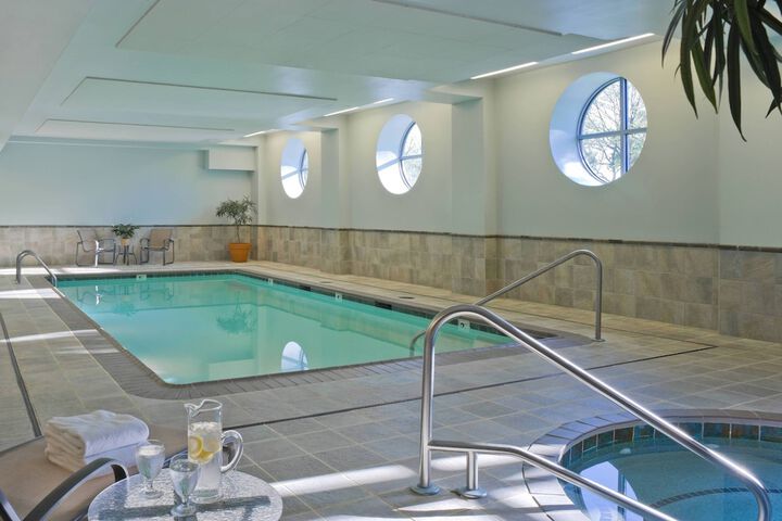 Courtyard Marriott Burlington Harbor Burlington | Bookonline.com