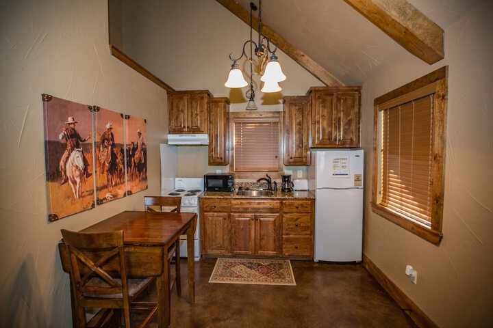 NRS Guest Ranch Decatur | Bookonline.com