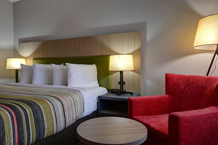 Country Inn & Suites by Radisson Pierre SD Pierre | Bookonline.com