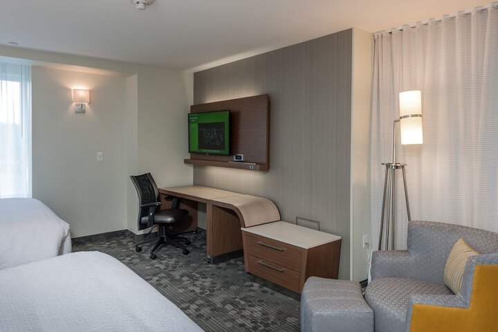 Courtyard by Marriott Boston Littleton Littleton | Bookonline.com