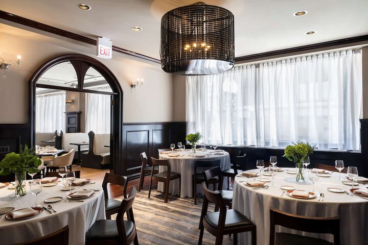 The Allegro Royal Sonesta Hotel Chicago Loop Chicago | Bookonline.com