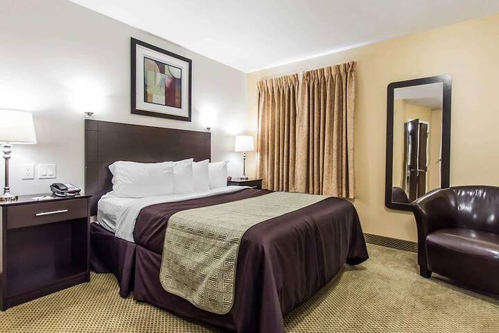 Quality Inn Moncton | Bookonline.com