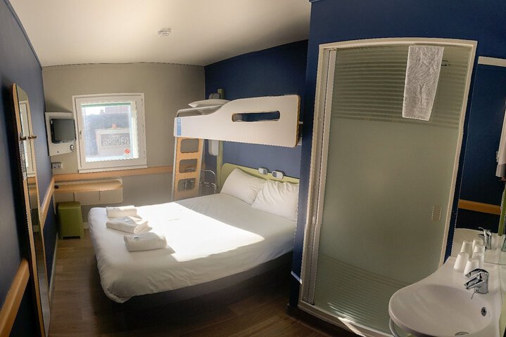 ETAP Belfast Belfast | Bookonline.com