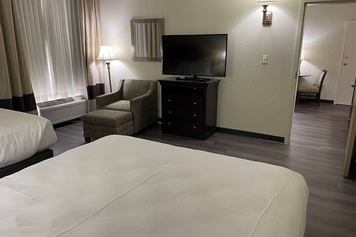 Comfort Inn Pinehurst Pinehurst | Bookonline.com