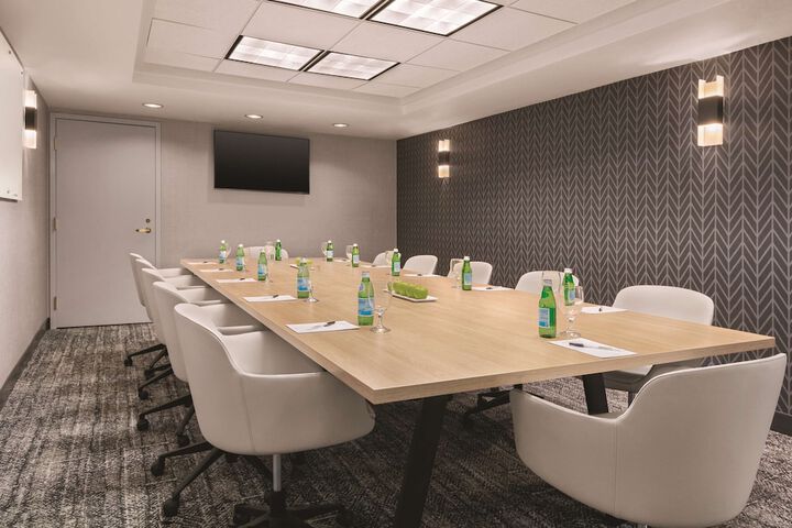 Radisson Hotel Sunnyvale – Silicon Valley Sunnyvale | Bookonline.com