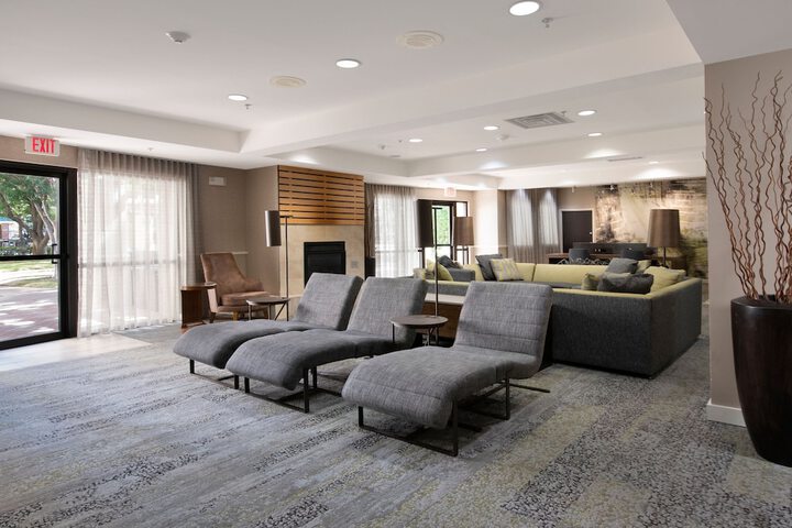 Courtyard by Marriott Dallas Addison / Quorum Drive Addison ...