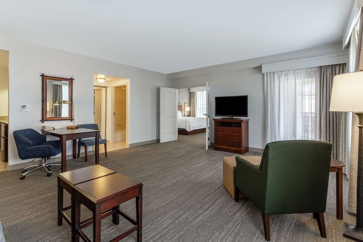 Hampton Inn & Suites Saratoga Springs Downtown Saratoga Springs ...