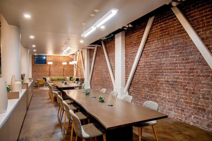 Element Moline Moline | Bookonline.com