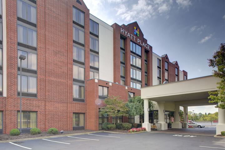 Hyatt Place Pittsburgh Airport / Robinson Mall Pittsburgh | Bookonline.com