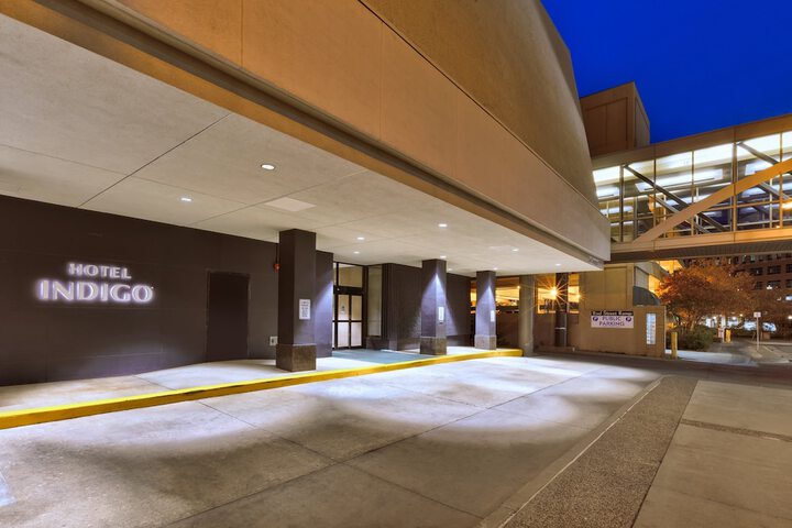 Hotel Indigo Rochester – Mayo Clinic Area an IHG Hotel Rochester ...