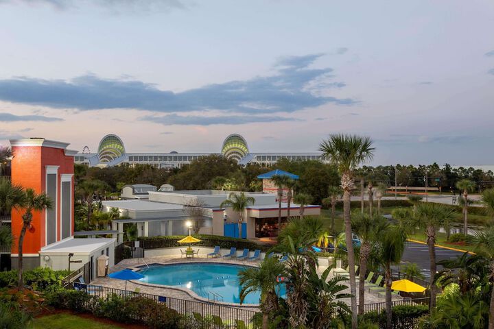 Days Inn by Wyndham Orlando Convention Center / International Dr ...