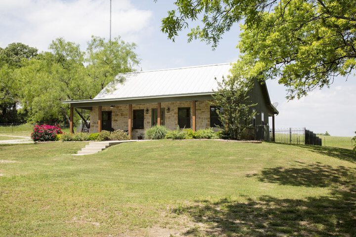 NRS Guest Ranch Decatur | Bookonline.com