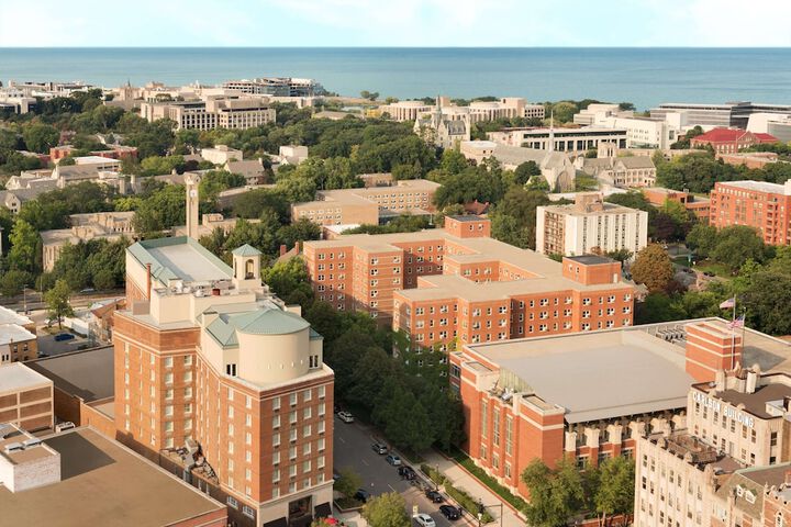 Hilton Orrington / Evanston Evanston | Bookonline.com