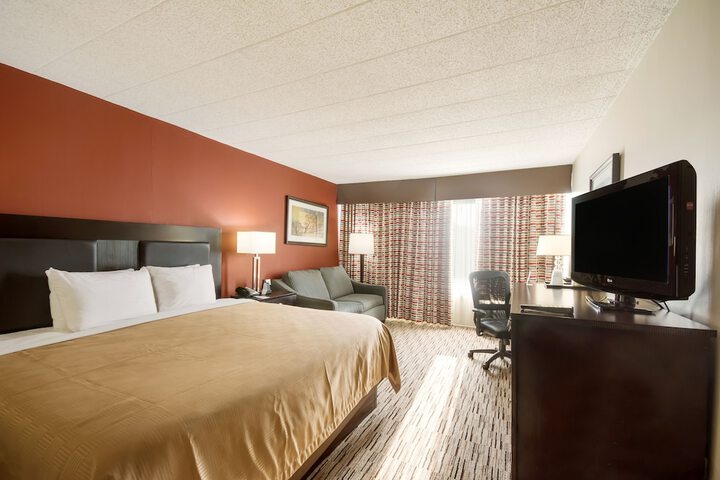 Exton Hotel & Conference Center Exton | Bookonline.com