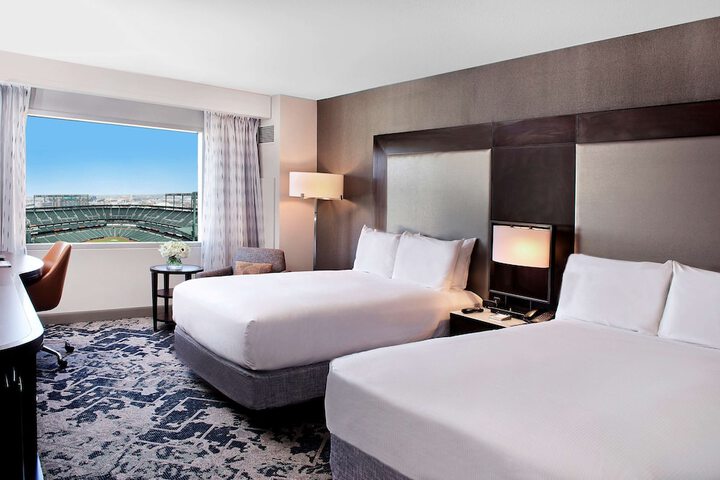 Hilton Baltimore Inner Harbor Baltimore | Bookonline.com