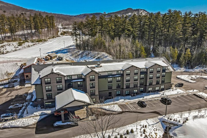 Fairfield Inn & Suites by Marriott North Conway North Conway ...