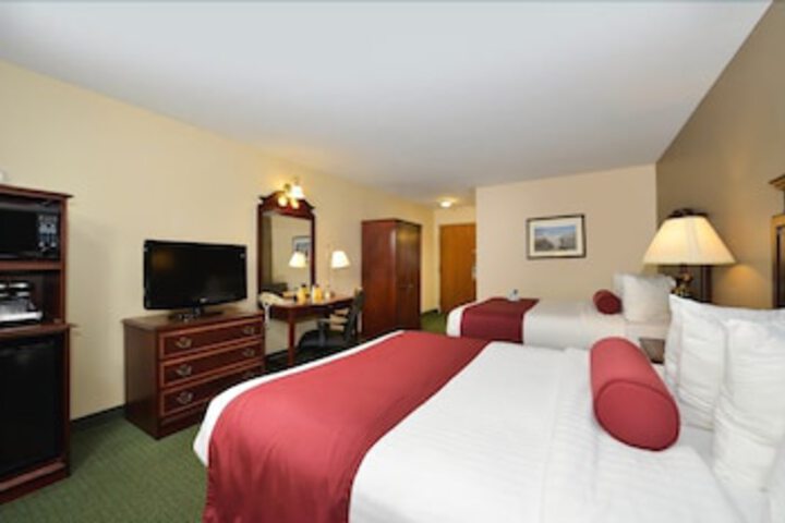 Best Western The Hotel Chequamegon Ashland | Bookonline.com