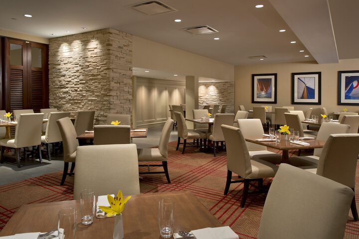 DoubleTree by Hilton Boston North Shore Danvers | Bookonline.com