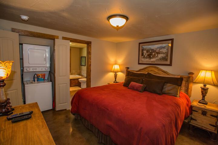 NRS Guest Ranch Decatur | Bookonline.com