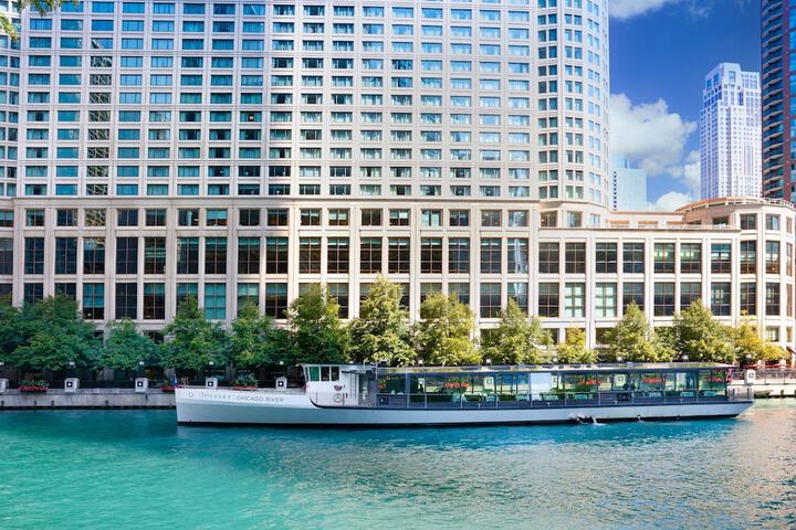 Sheraton Grand Chicago Riverwalk Chicago | Bookonline.com