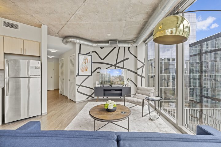 Placemakr Premier SoBro Nashville | Bookonline.com