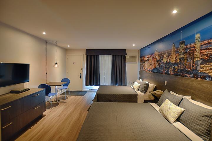 Le Fabreville Laval | Bookonline.com
