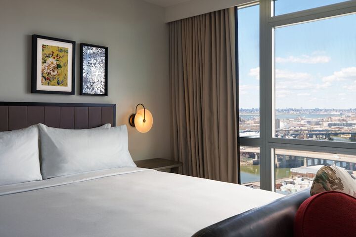 Renaissance New York Flushing Hotel at Tangram Flushing | Bookonline.com